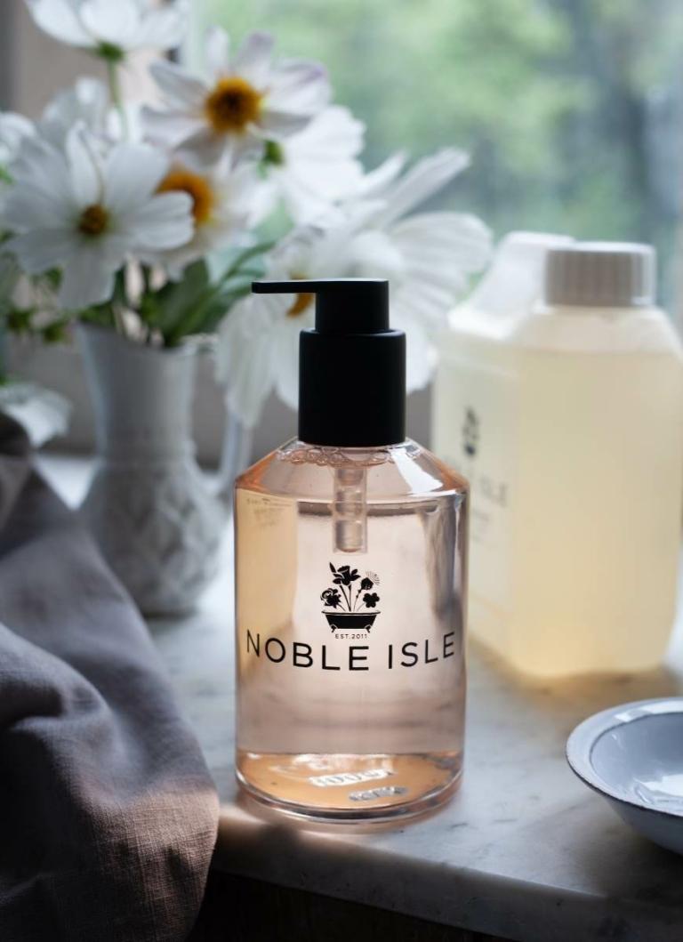Rhubarb Rhubarb! Luxury Hand Wash Refill| Noble Isle