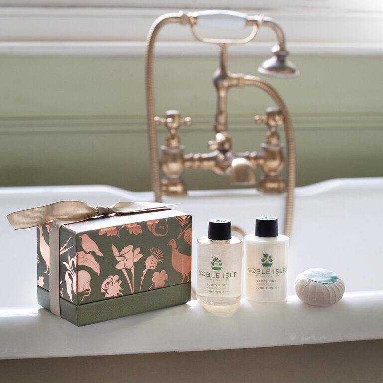 Scots Pine Luxury Small Gift Set